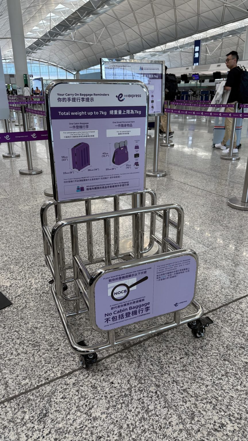 【HK Express 行李費用新規定】隨身行李vs登機行李！香港快運UO最平票 加購寄艙行李唔抵？超重費用及最新改機票費用 | 里先生 Mr. Miles